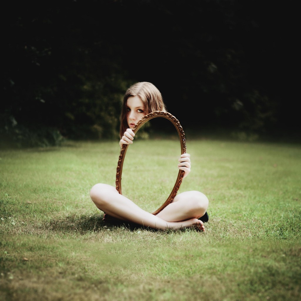 LAURA WILLIAMS | highlike